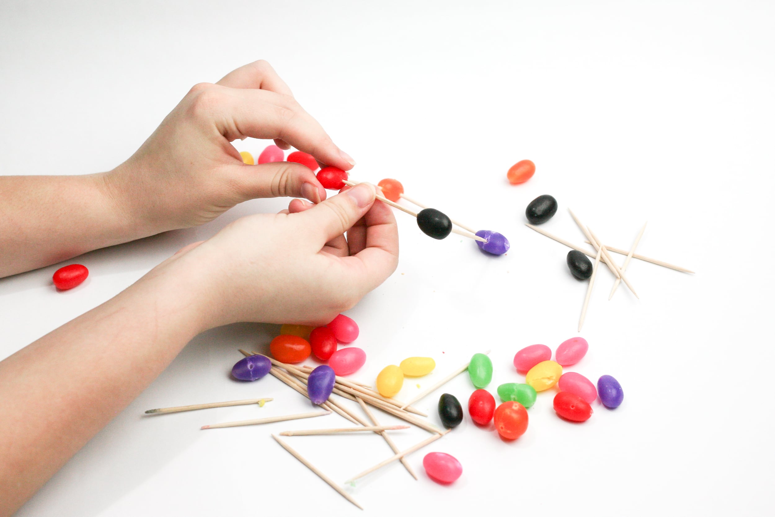 Fun Jelly Bean Structure STEM Activity! - Only Passionate Curiosity