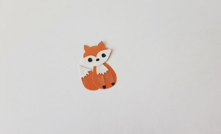 3D Fox Papercraft Scene