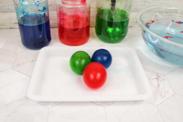 Colorful Naked Egg Experiment