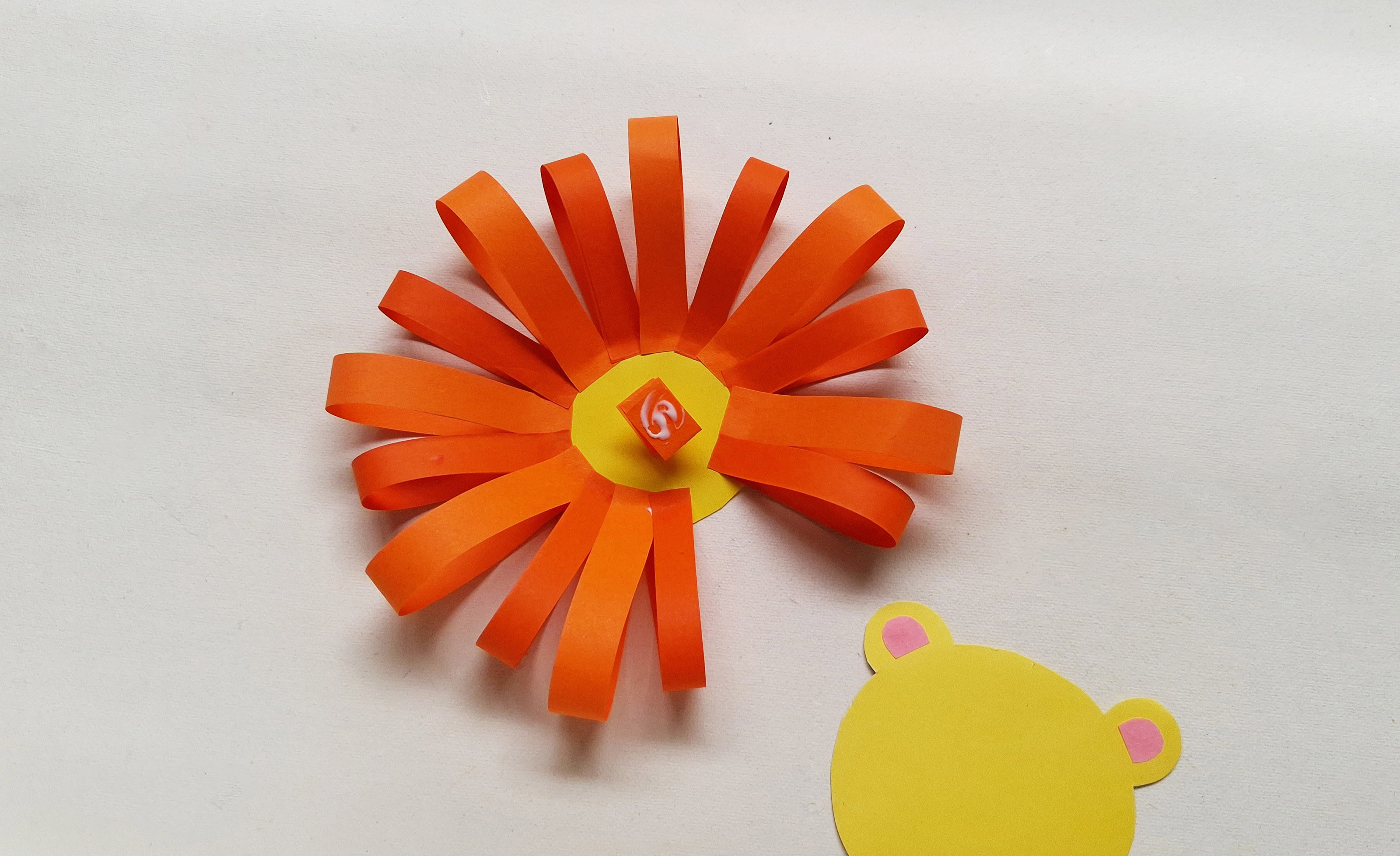 Lion Paper Craft