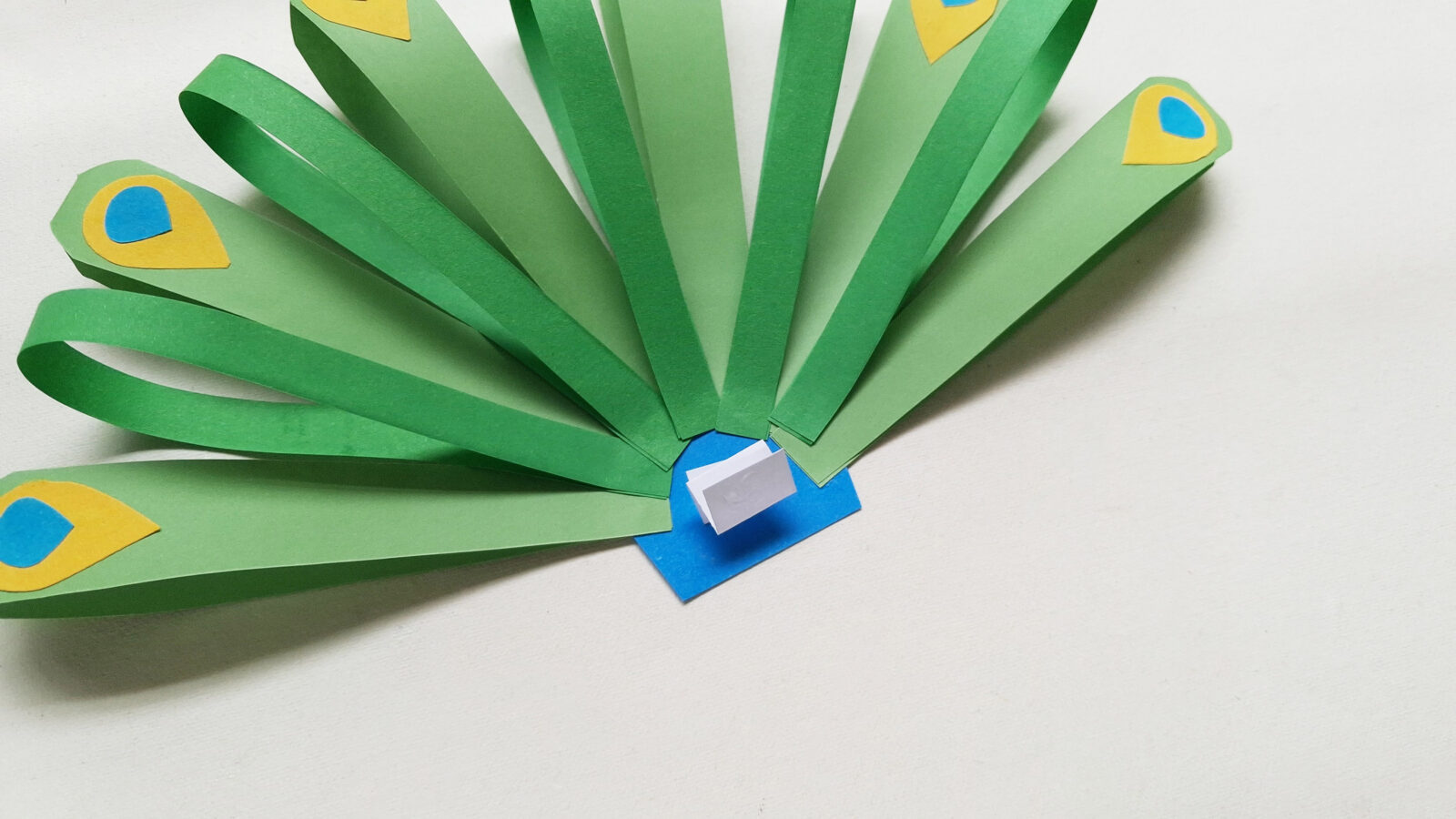 Papercraft Peacock