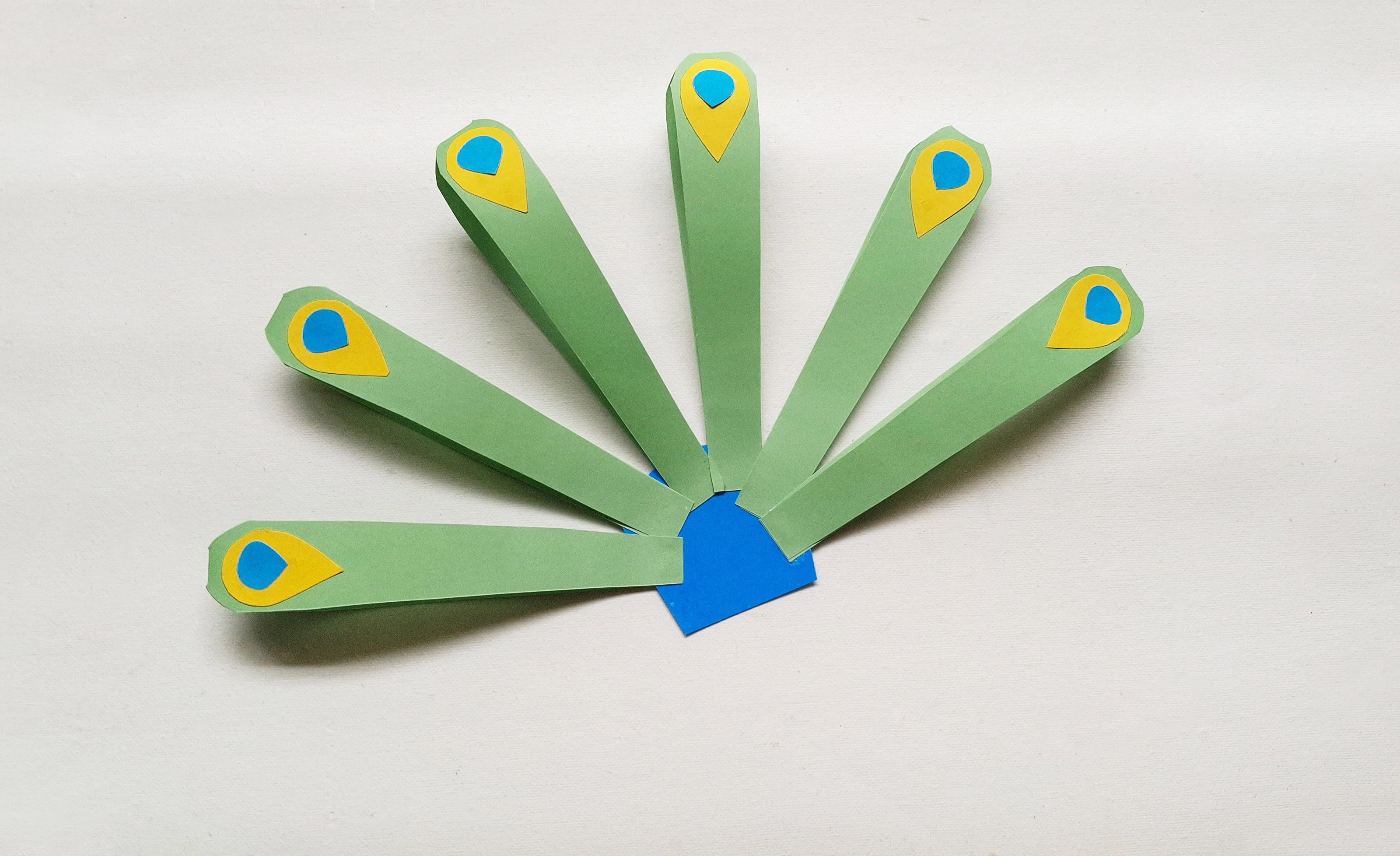 Papercraft Peacock