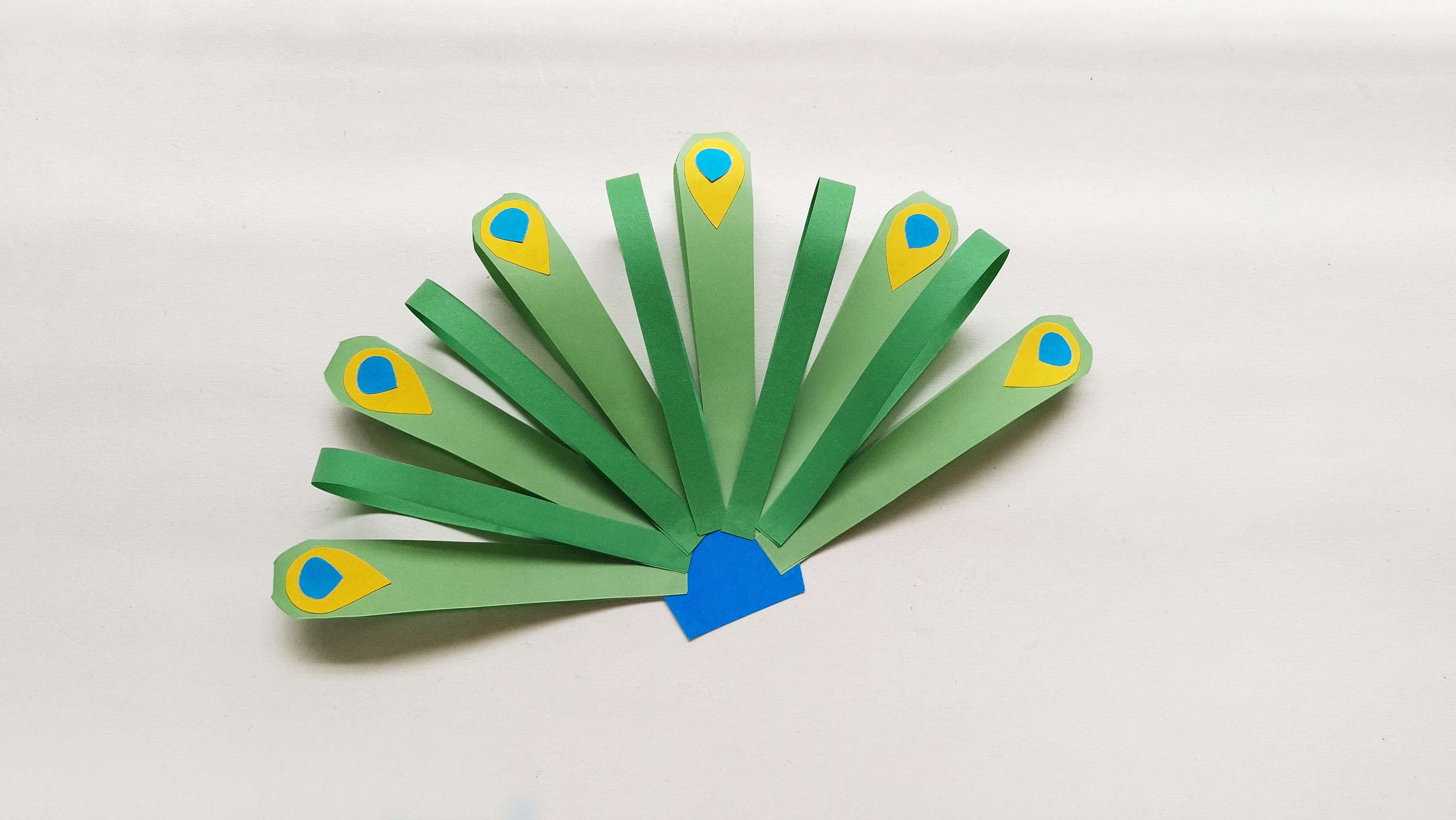 Papercraft Peacock